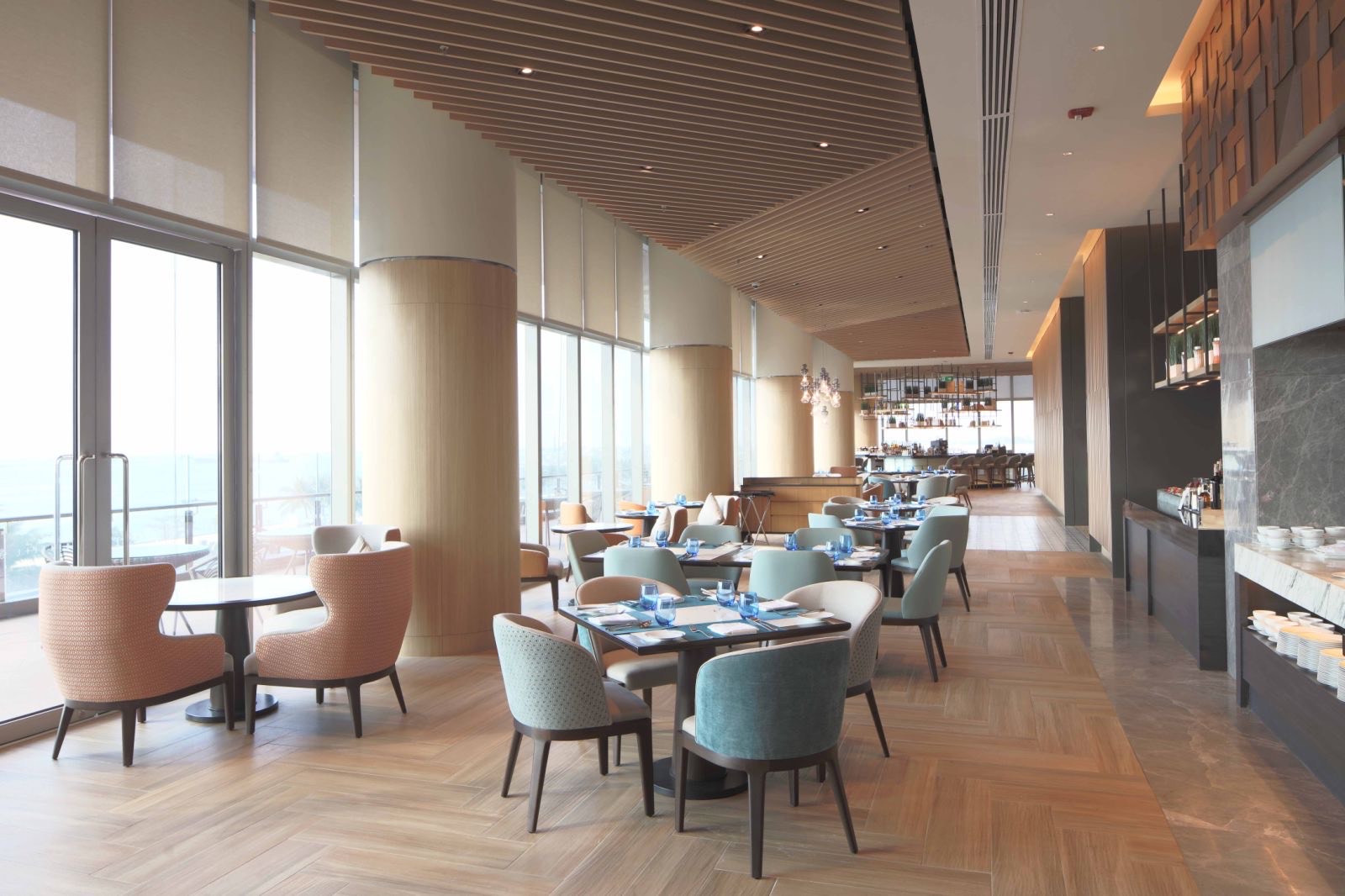 Enjoy a Beauteous View of Manila Bay as You Dine in Cyan Modern Kitchen ...